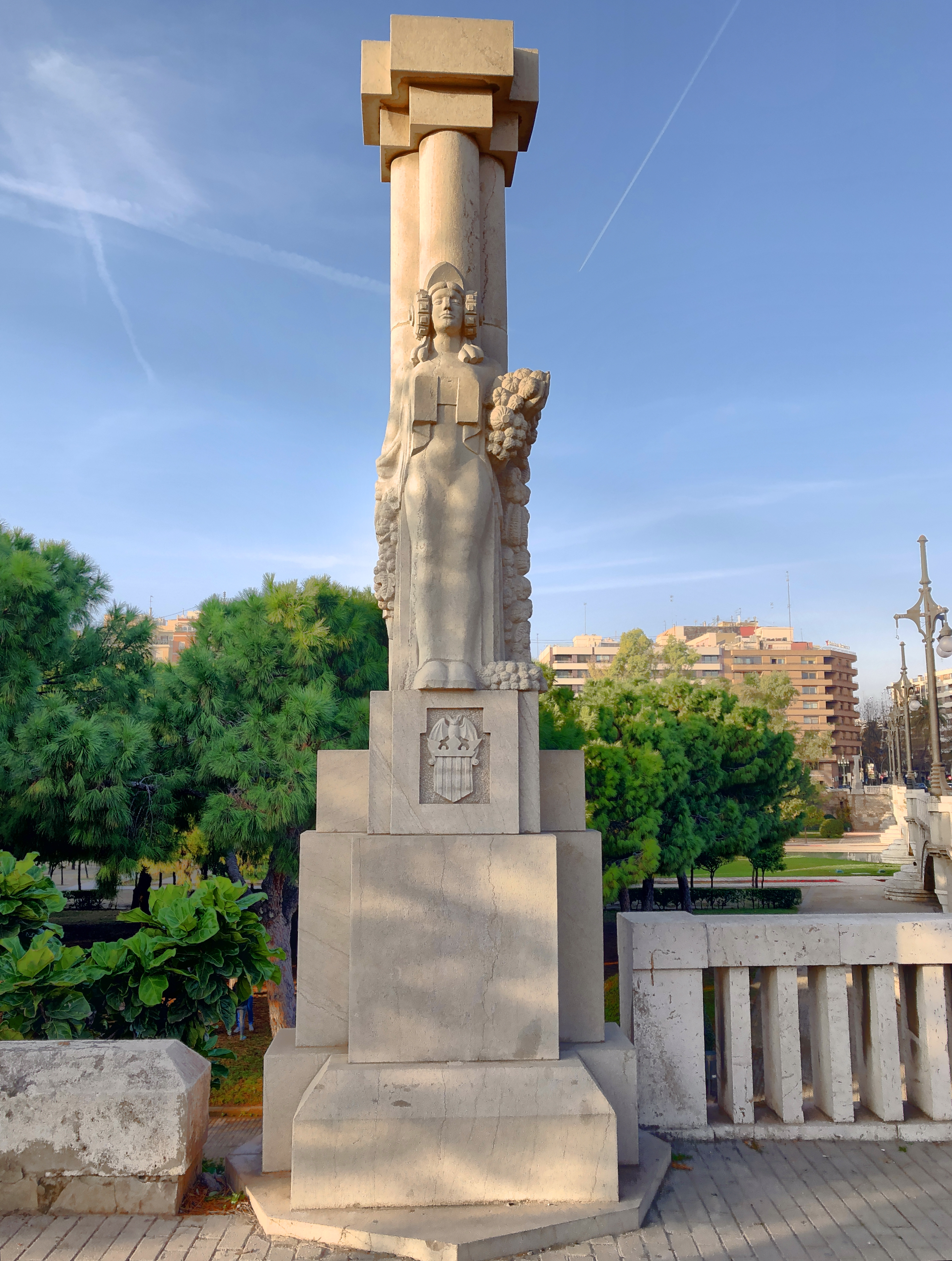 Esculturas del puente de Aragón – Puentes de Valencia
